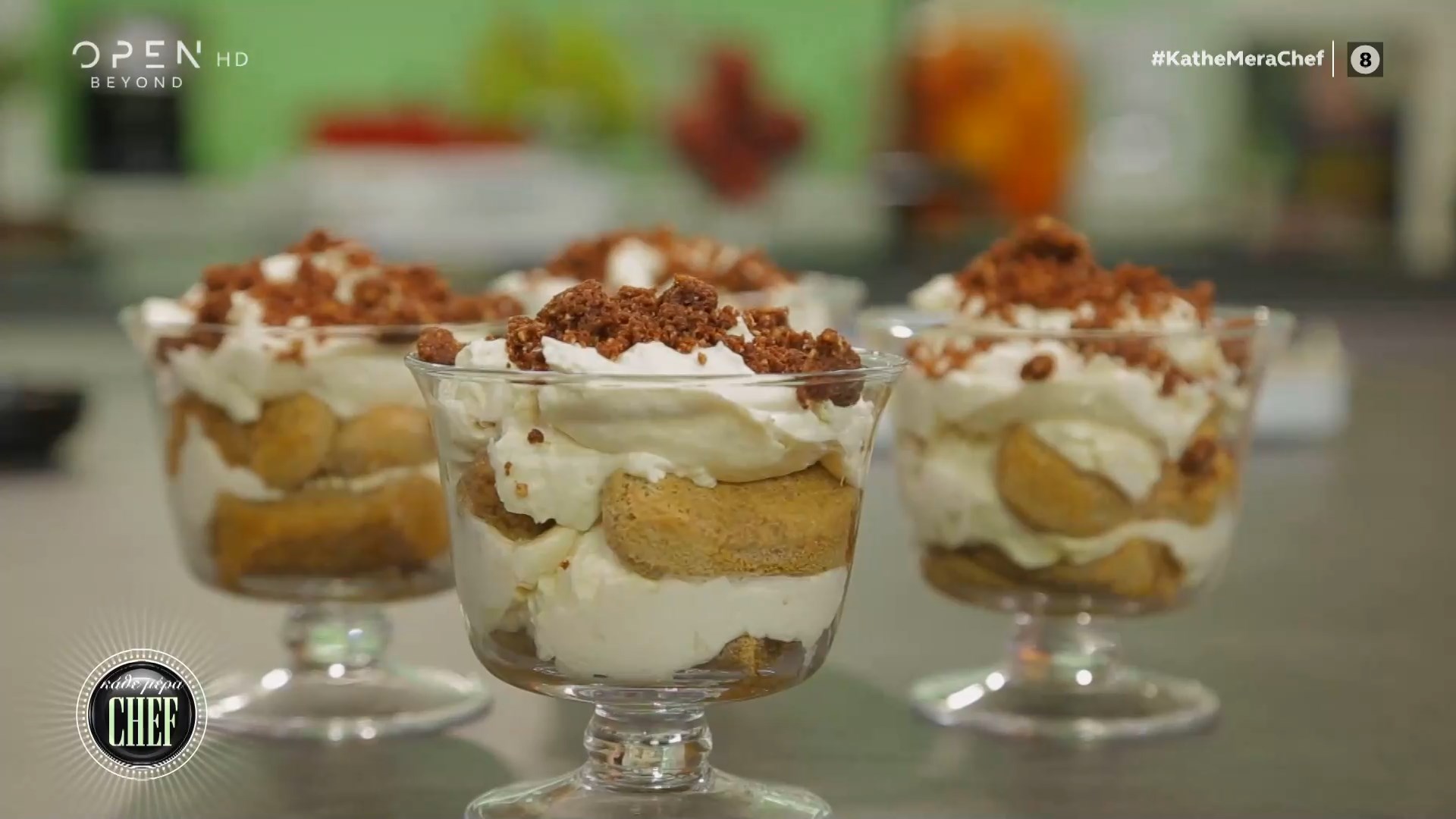 Συνταγή για tiramisu με crumble καφέ από τον Βαγγέλη Δρίσκα | OPEN TV